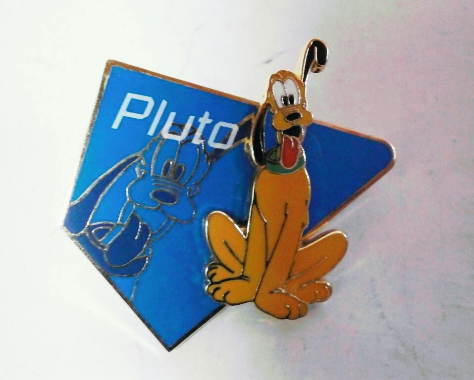 Disney Pluto Character 3D Pin LE3000
