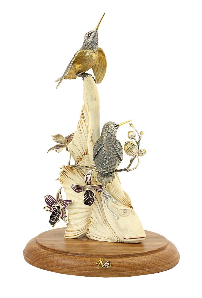 Exclusive statue figurine "Hummingbird"