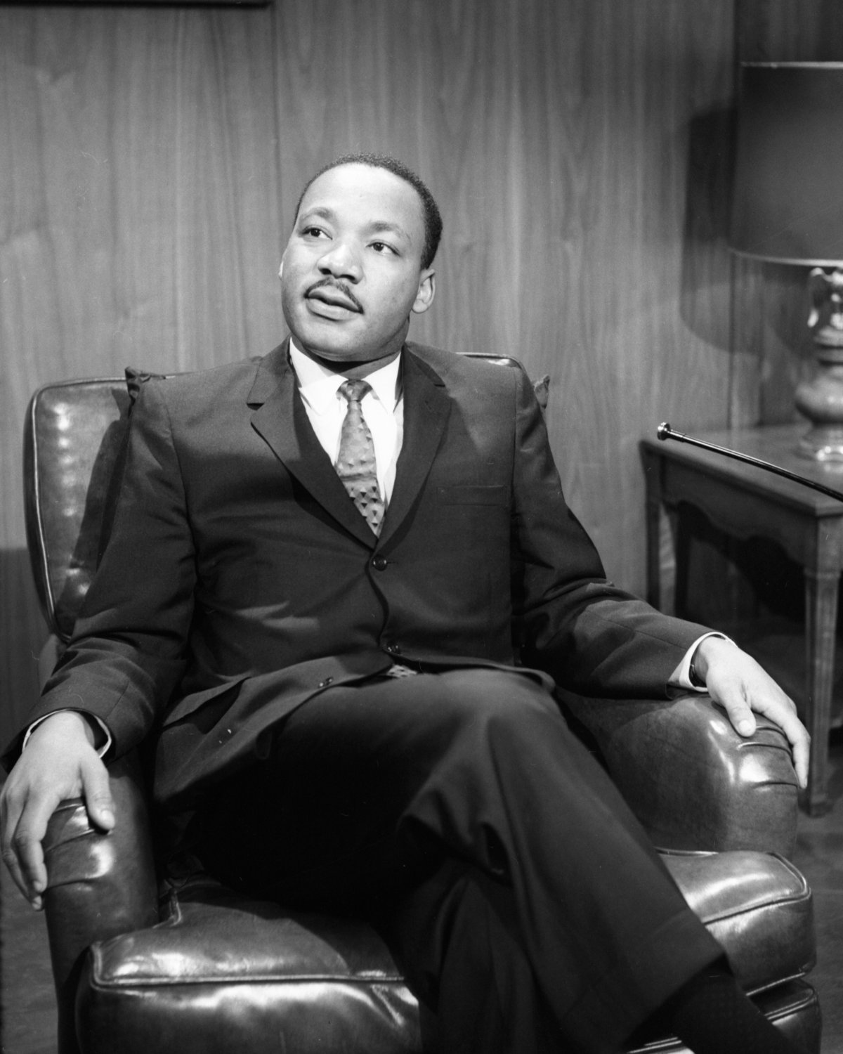 DR MARTIN LUTHER KING ON 'WASHINGTON CONVERSATION' 8X10 PUBLICITY PHOTO ...