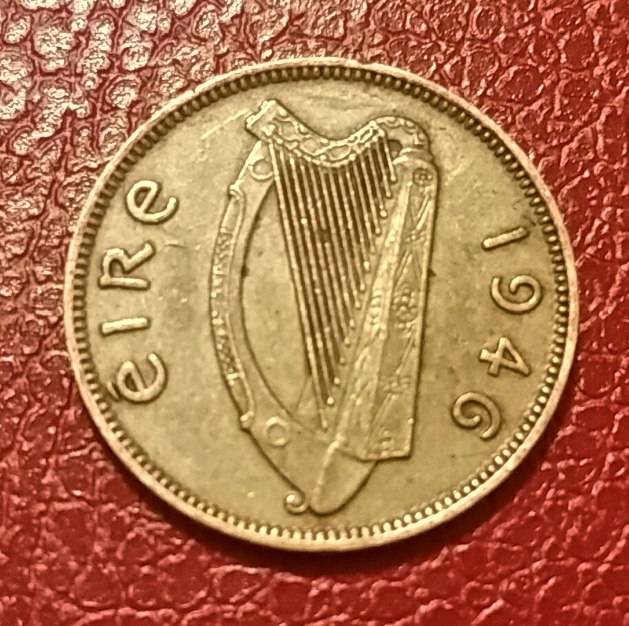 1946 irish pre-decimal farthing or feoirling coin Éire 1/4d or 1/4p