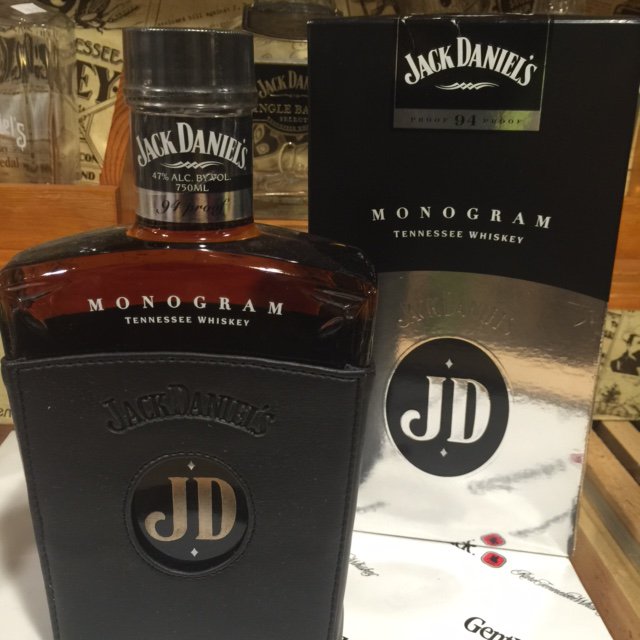 Jack Daniels Monogram Black Cap 3rd Generation - Whiskey