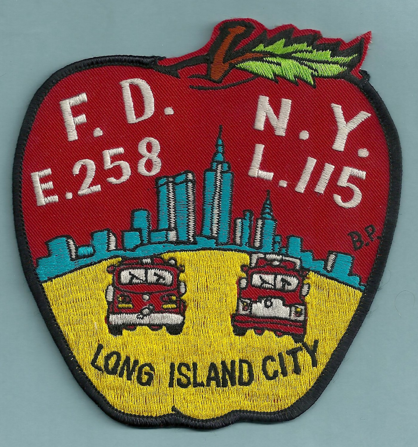 FDNY Queens New York Engine 258 Ladder 115 Company Fire Patch