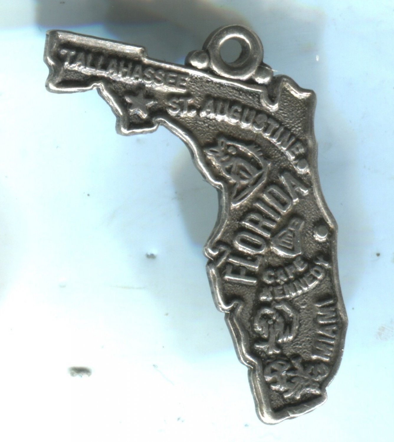 VINTAGE STERLING SILVER FLORIDA MAP SOUVENIR CHARM #02