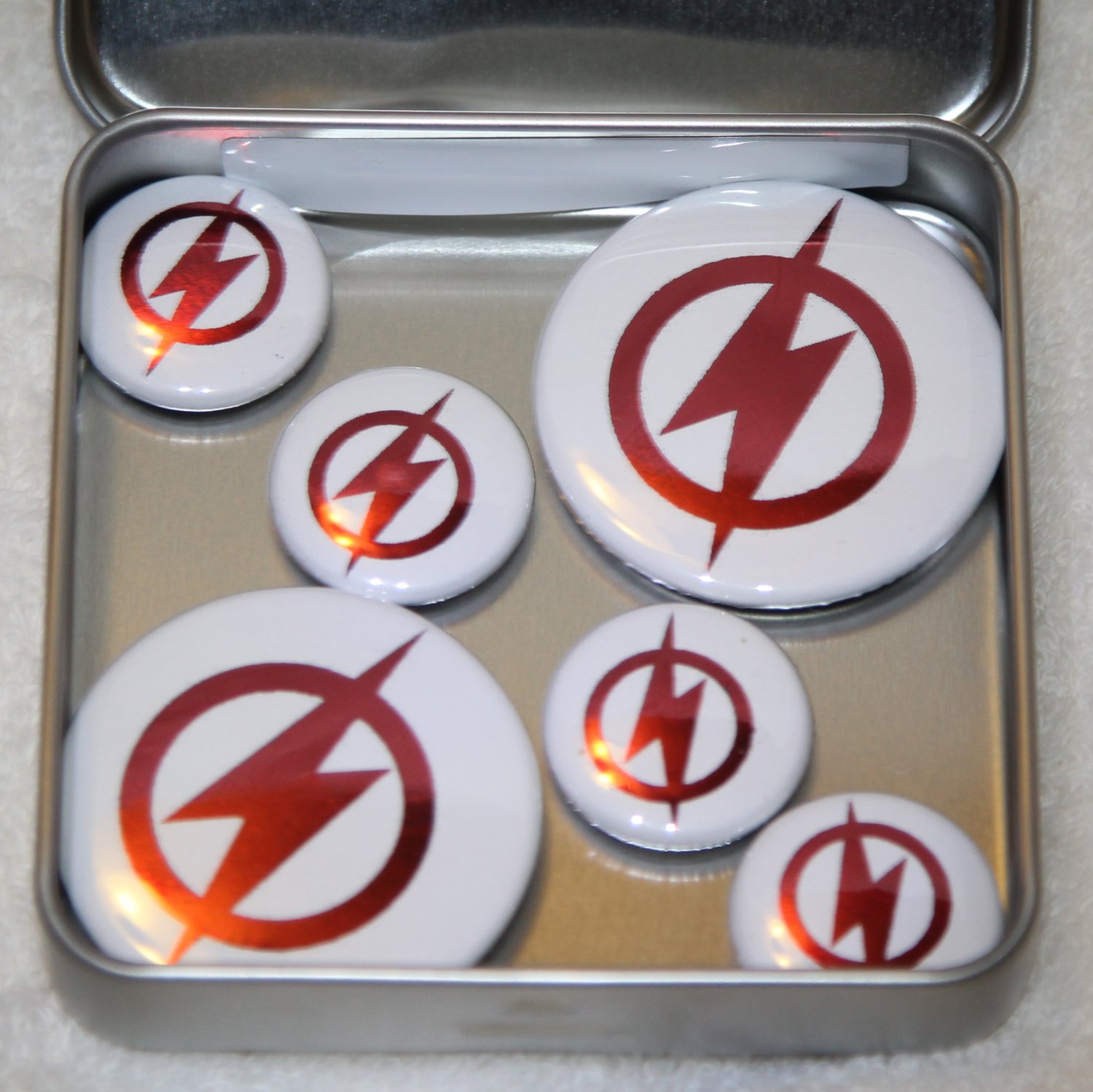 The Flash Logo Foil Magnet Set