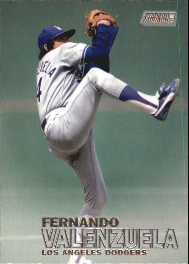 2016 Stadium Club 213 Fernando Valenzuela