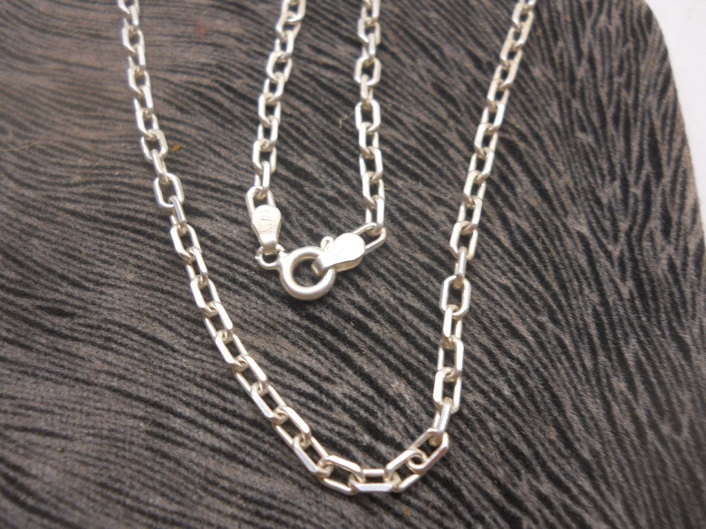 Beautiful Crafted 925 Anker 16in Chain 4mm Italy