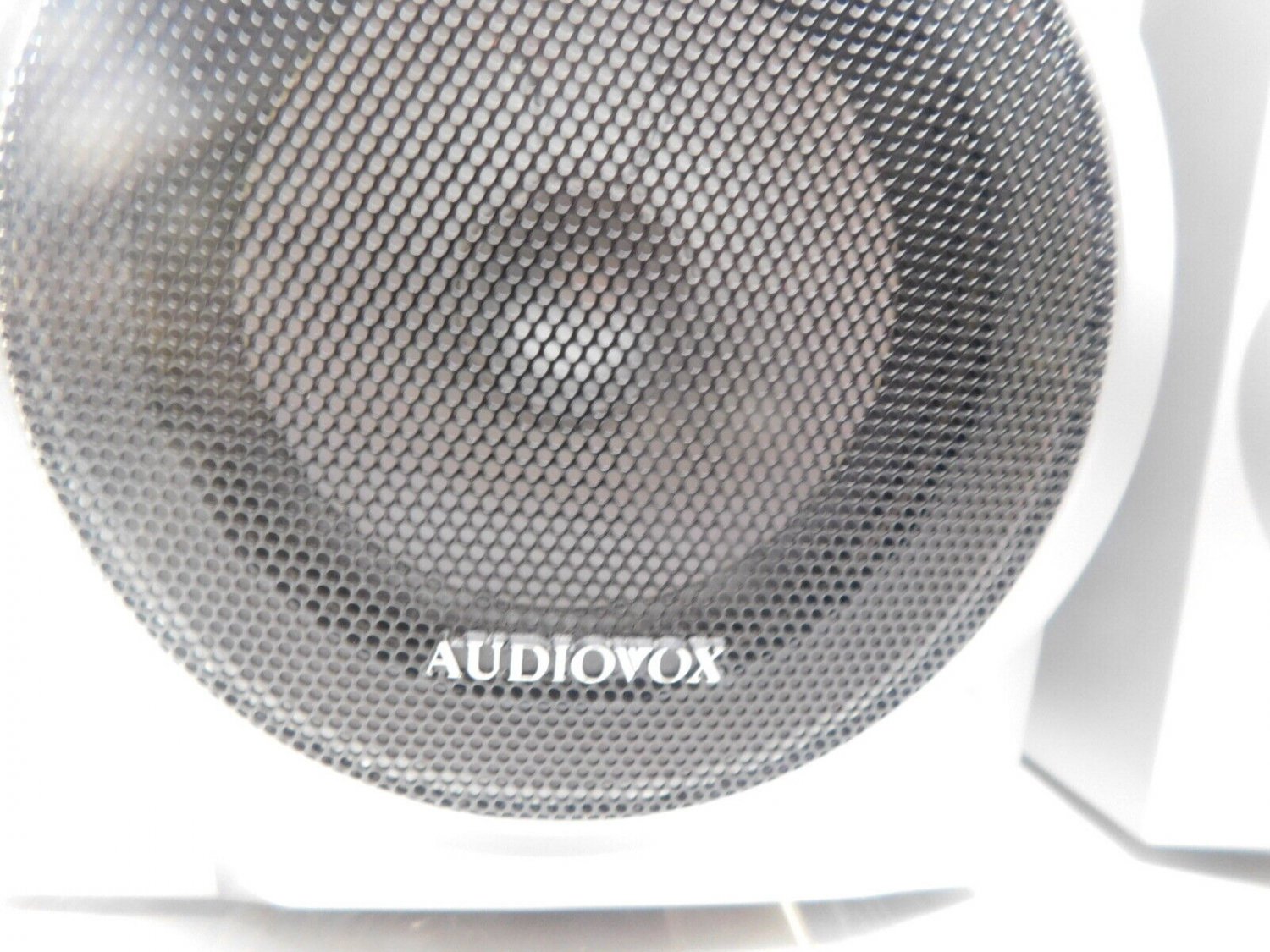 Audiovox Speaker System 2-Way 3.2 Ohm Home Stereo Speakers great crisp ...