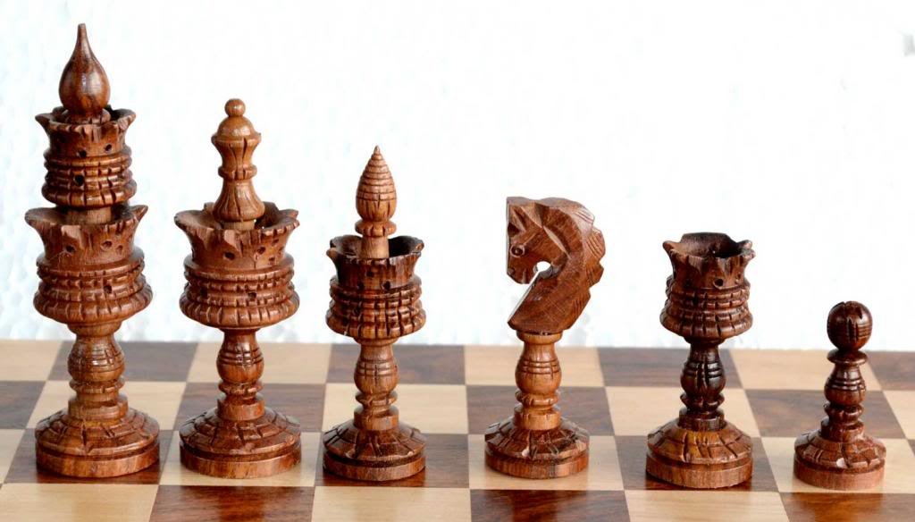 Chess Set Wooden Lotus Design Handmade Craft Magic Set King 4" 32 Chess Pcs