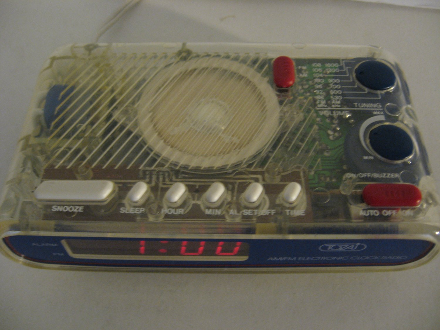 Vintage Tozai - See Through AM/FM Clock Radio