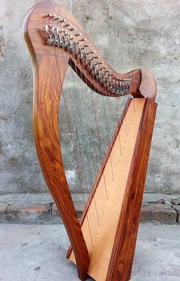Natural 22 String Lever Harp With Harp Bag and Extra String Set