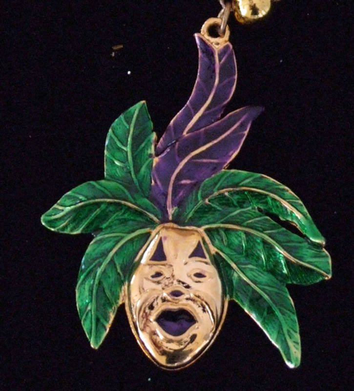 METAL Smiling MASK Mardi Gras Beads New Orleans Party