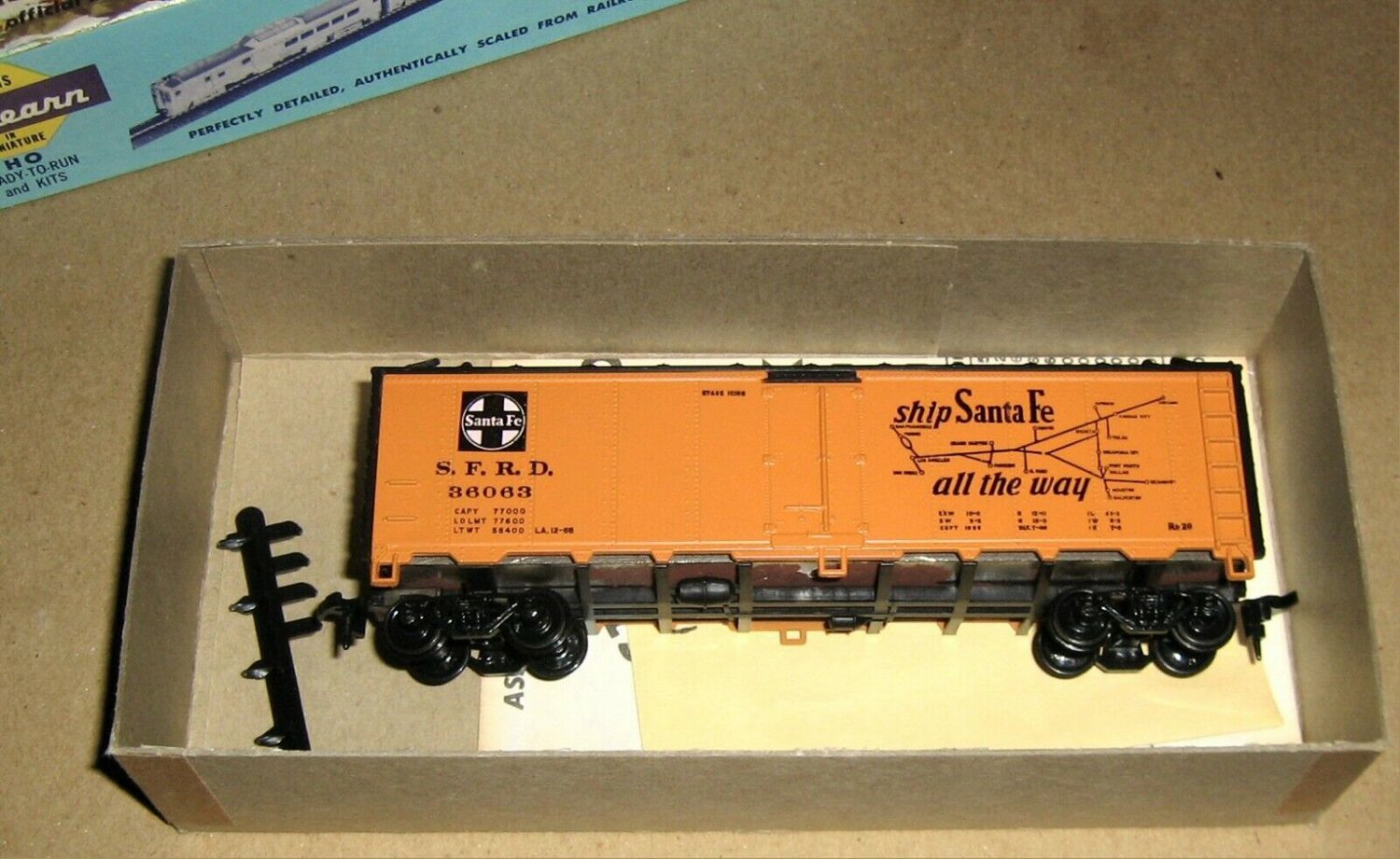 Athearn 5022 HO Scale SFRD 36063 ATSF Santa Fe Map 40' Reefer,The Chief ...