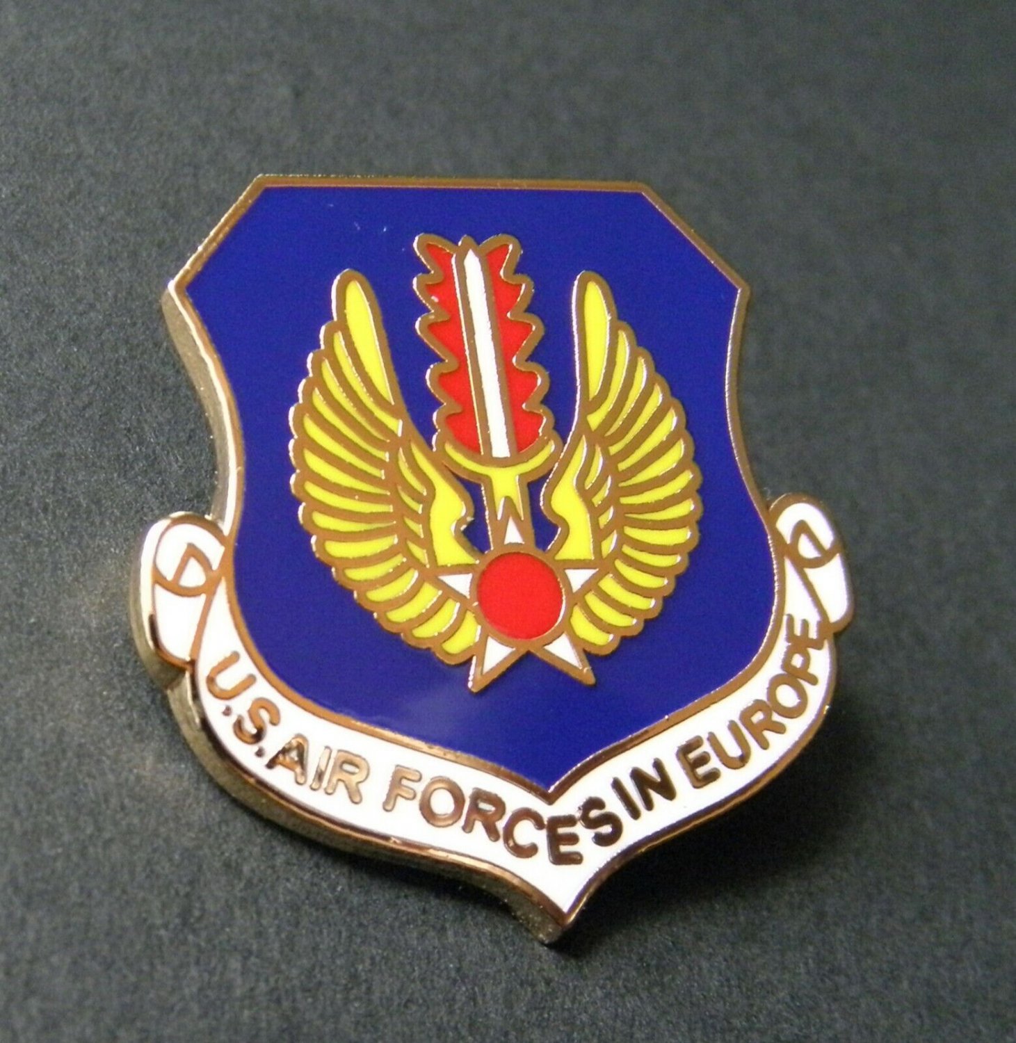 US AIR FORCE USAF FORCES IN EUROPE LAPEL PIN BADGE 1.1 INCHES