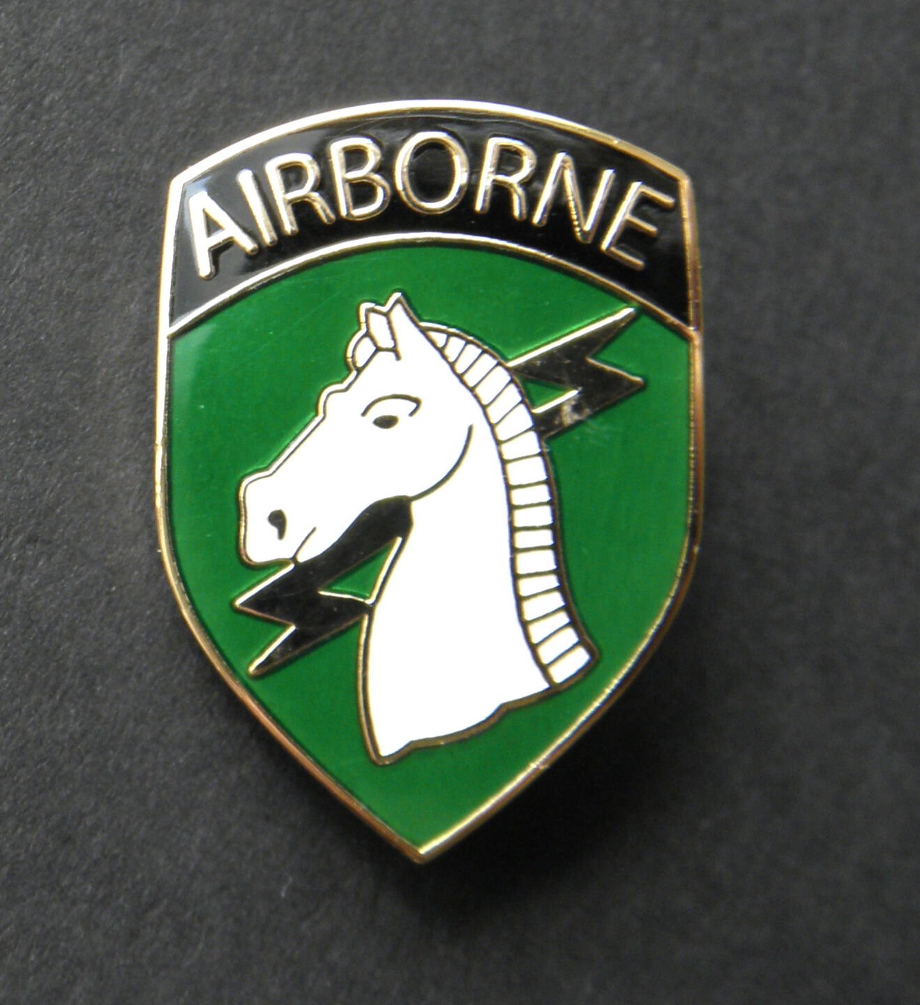 US Army 1st Special Operations Command Airborne Hat Lapel Pin Badge 1 inch