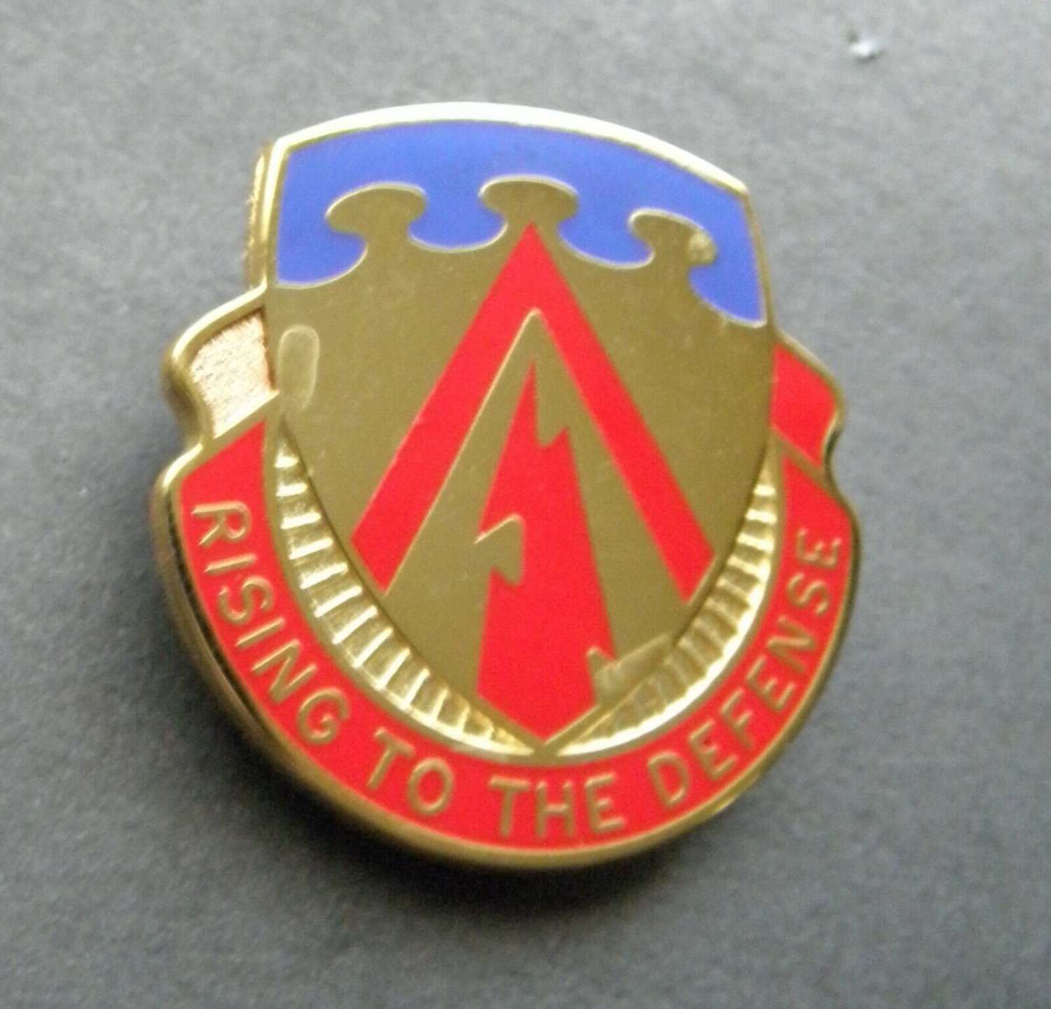 Army 138th Air Defense Artillery Crest Lapel Pin Badge 1.1 inches