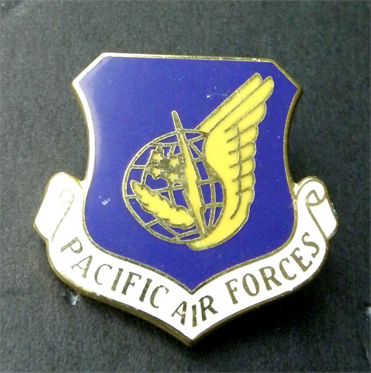 Pacific Air Forces Crest Lapel Pin Badge 1 inch