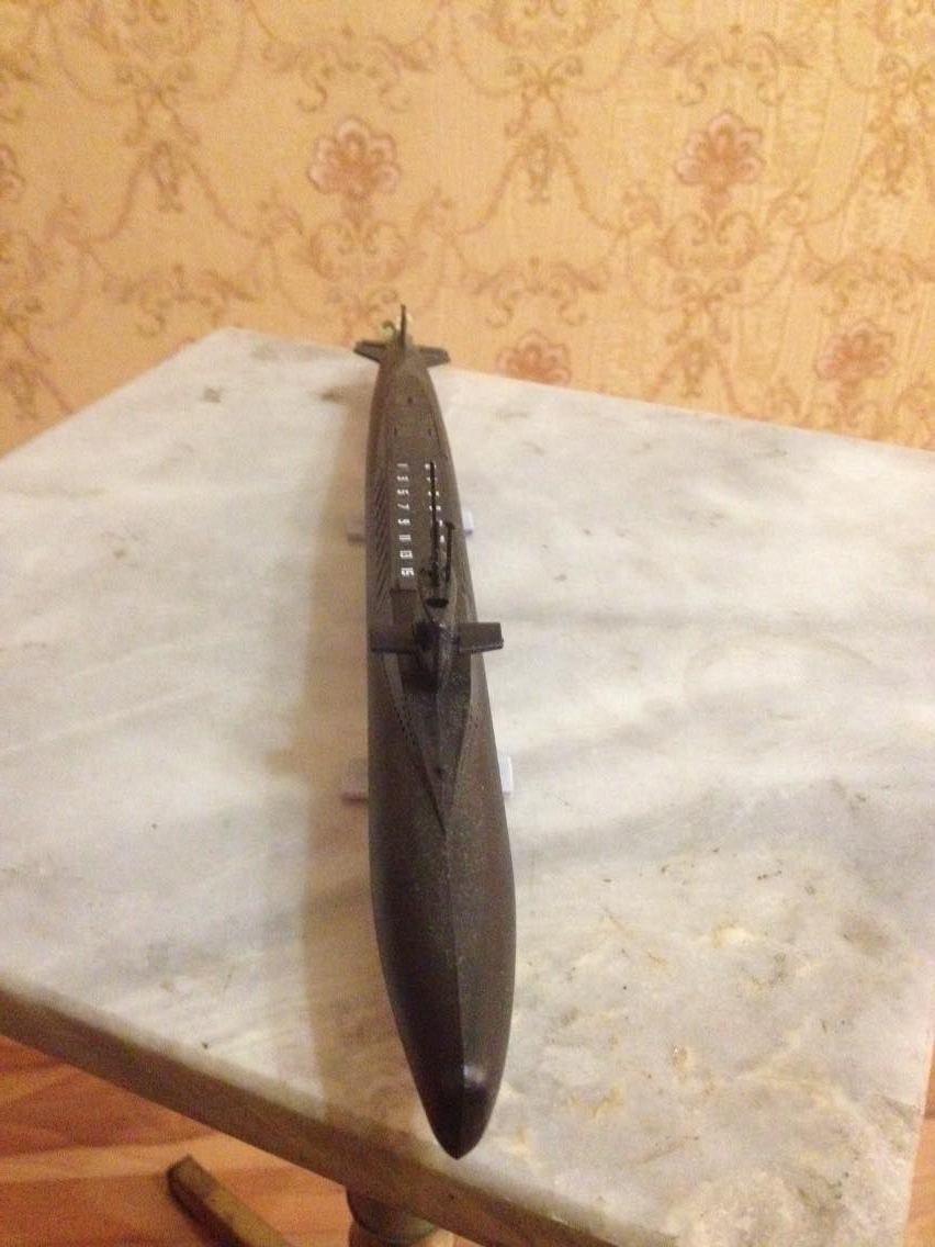 1:350 French Redoutable class ballistic submarine complete model