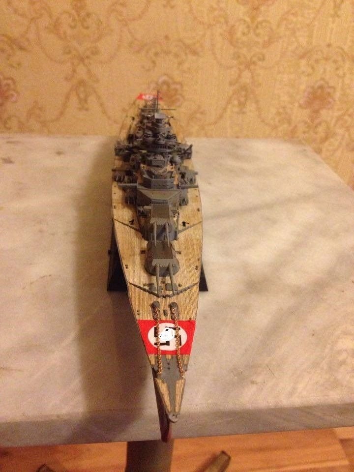 German Navy Battlecruiser ship Bismarck with wooden deck complete model ...