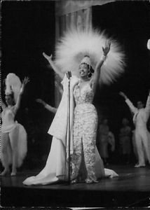 Josephine Baker singing. - 8x10 photo