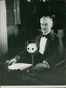 Arthur Neville Chamberlain - 8x10 photo