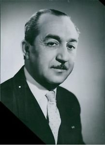 Portrait of Mongi Slim. - 8x10 photo