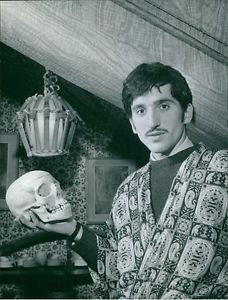 Luigi "Gigi" Meroni holding head skeleton at Turin. - 8x10 photo