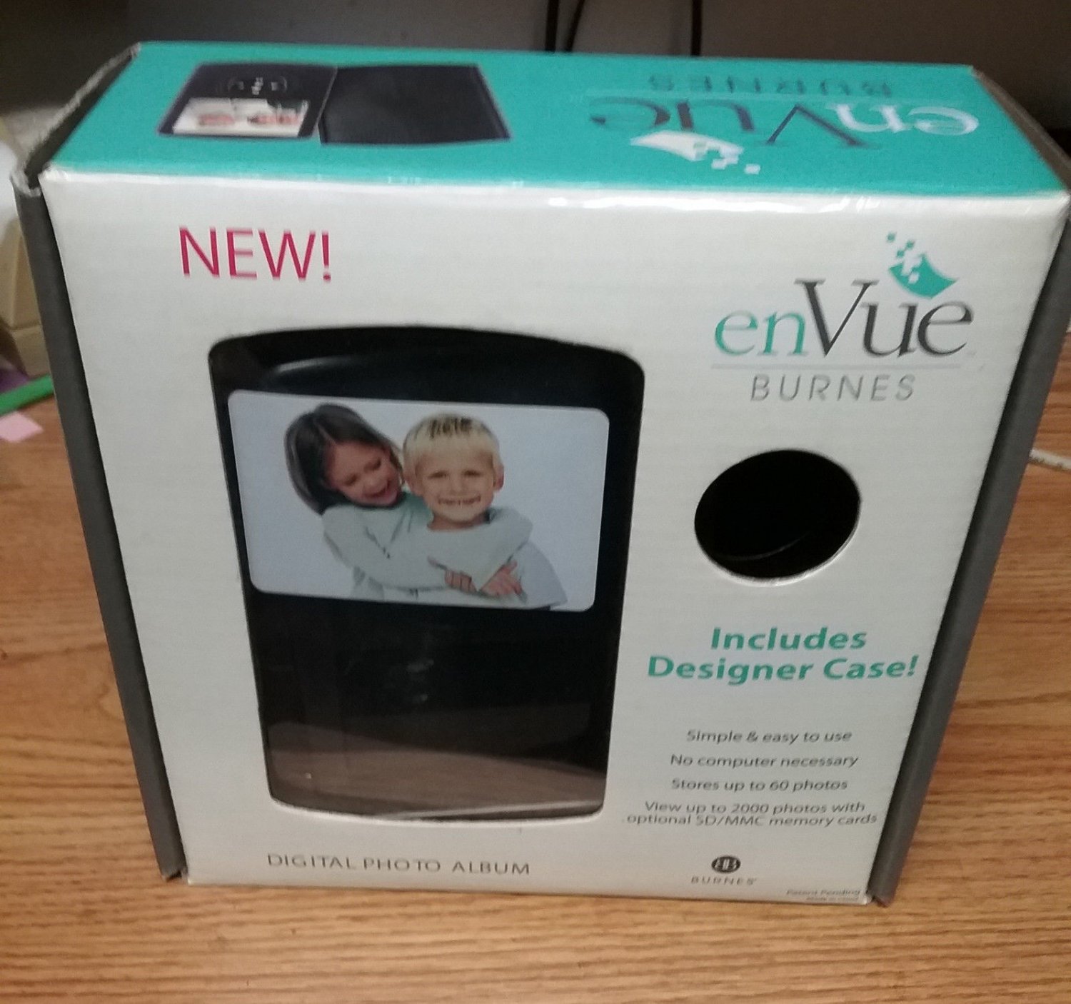 EnVue Burnes Digital Photo Album With Case 3.5" LCD With SD/MMC Card Slot