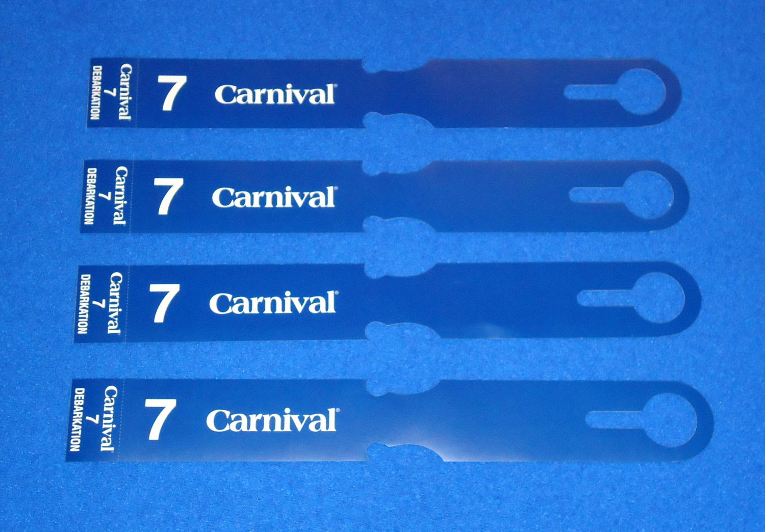 *BRAND NEW* CARNIVAL CRUISE LINES SHIP DEBARKATION LUGGAGE TAGS TAIL ...