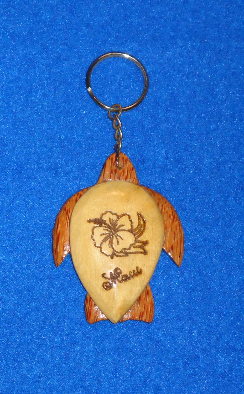 BRAND NEW EXTRAORDINARY HAWAIIAN TURTLE MAUI FLOWER WOODEN KEYCHAIN ...