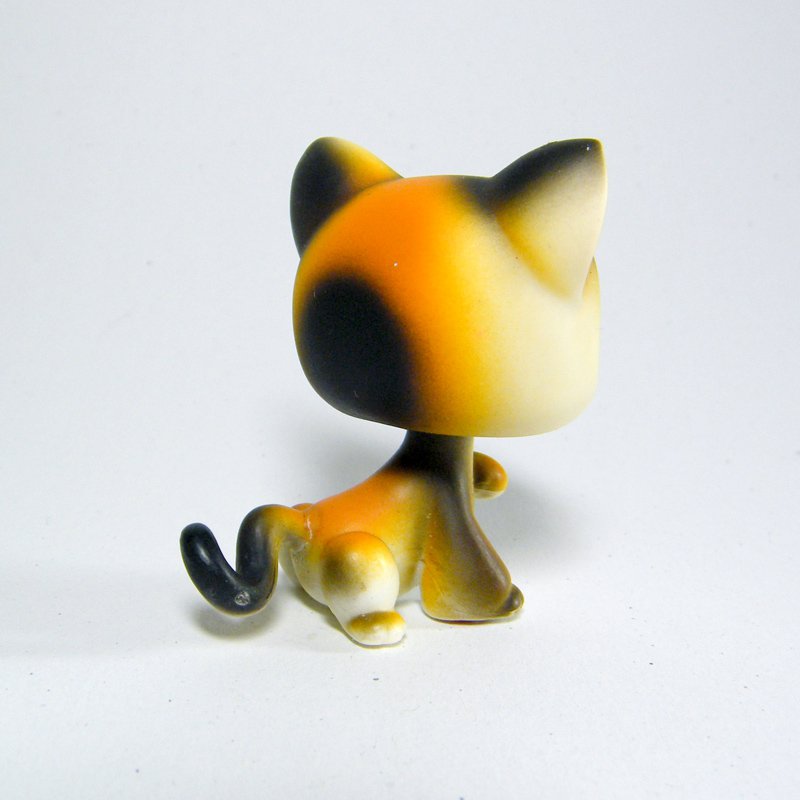 Littlest Pet Shop # 27 CALICO CAT Raise Paw Green Eyes & Accessory Rare!