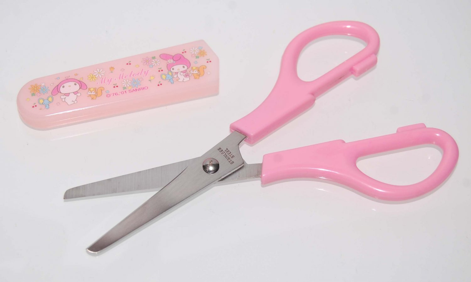 2001 Sanrio My Melody Pink Safety Scissors 5" L / 12.5 cm L Made in Japan