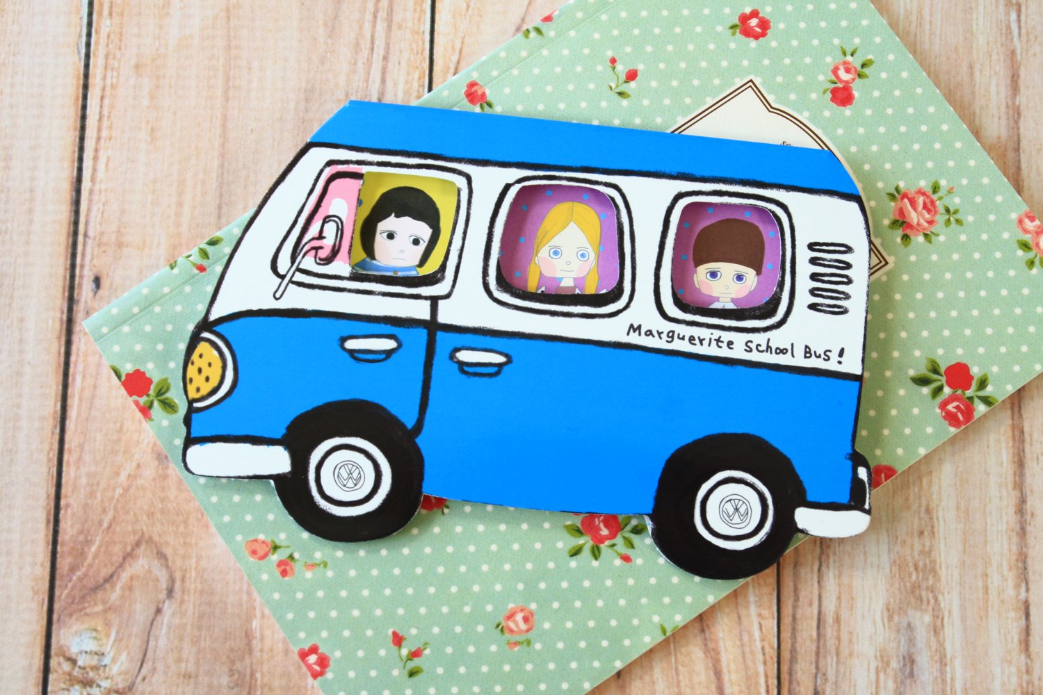 Blue Marguerite School Bus sticky notes
