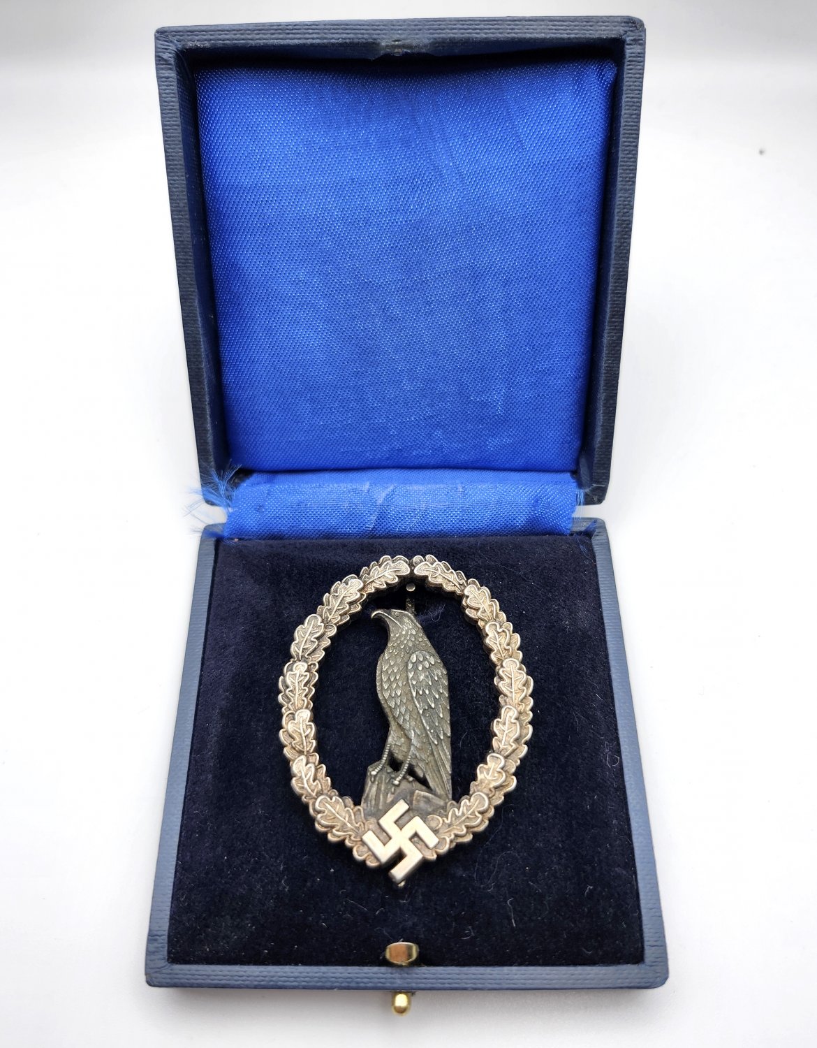 WWII GERMAN LUFTWAFFE RETIRED PILOTS BADGE