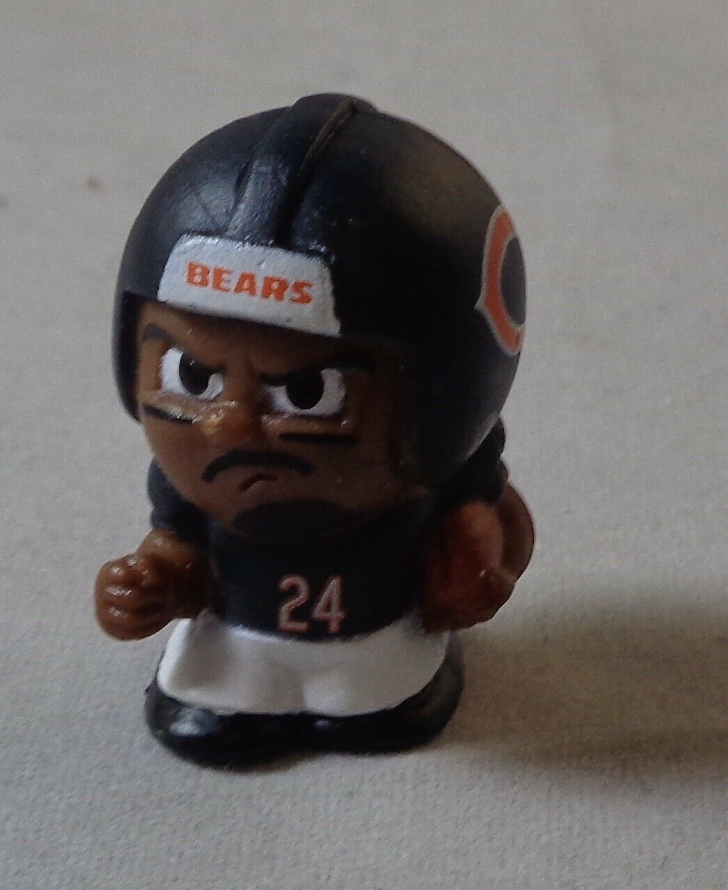 NFL Football Teenymates Chicago Bears Party Animal 1" Mini Figure