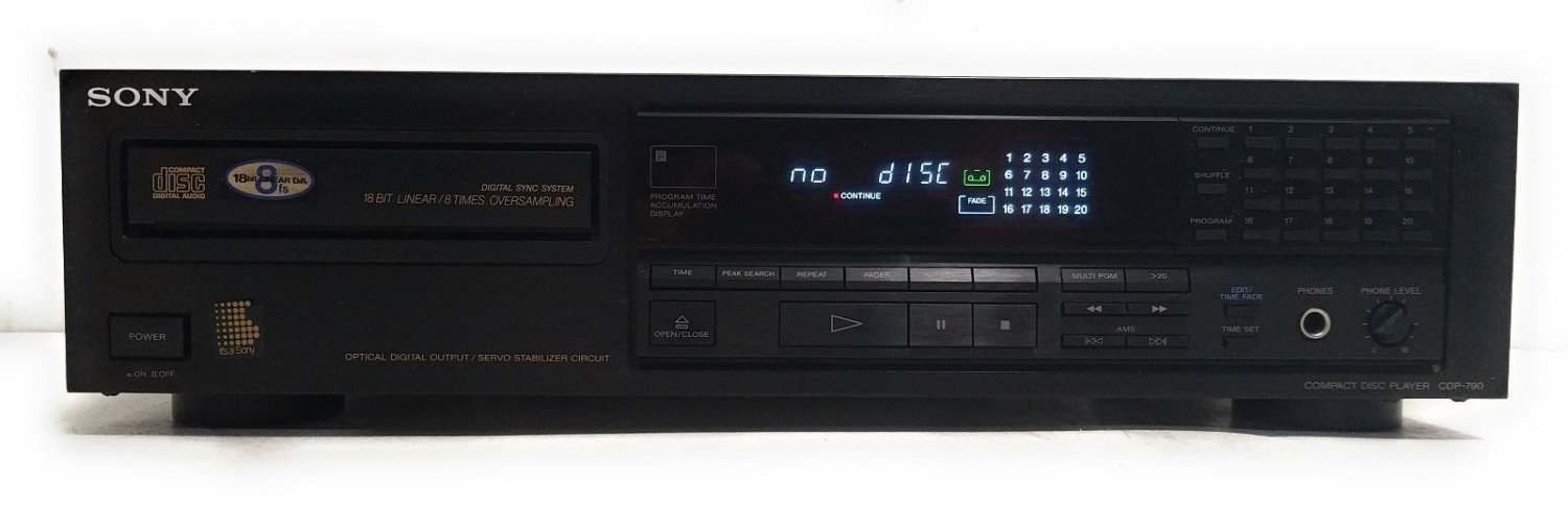 SONY CDP-790 Compact Disc Player - Japan 1990 - Needs Repair
