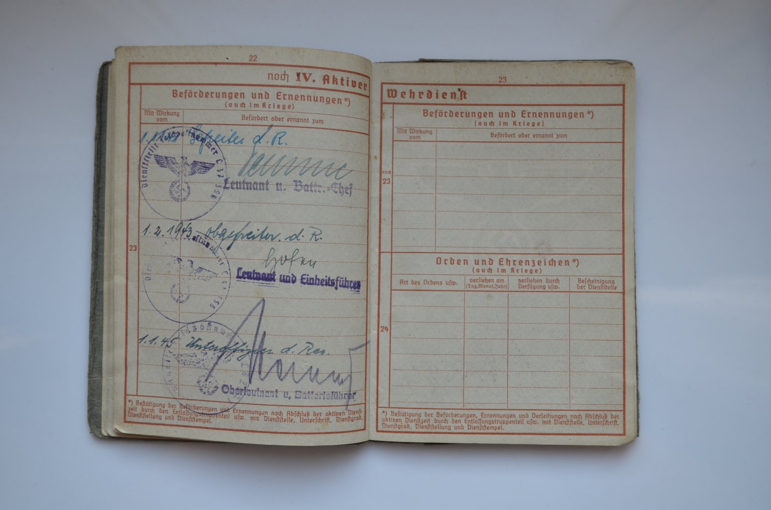 WWII WW2 ORIGINAL GERMAN DOCUMENT WEHRPASS