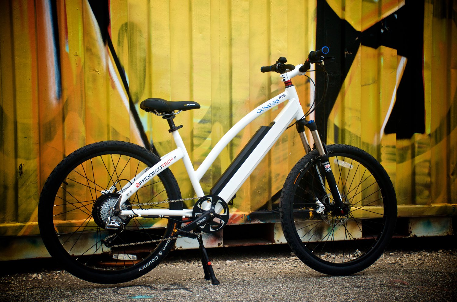 ProdecoTech Genesis R 600 Watt Motor e-Bike In Black