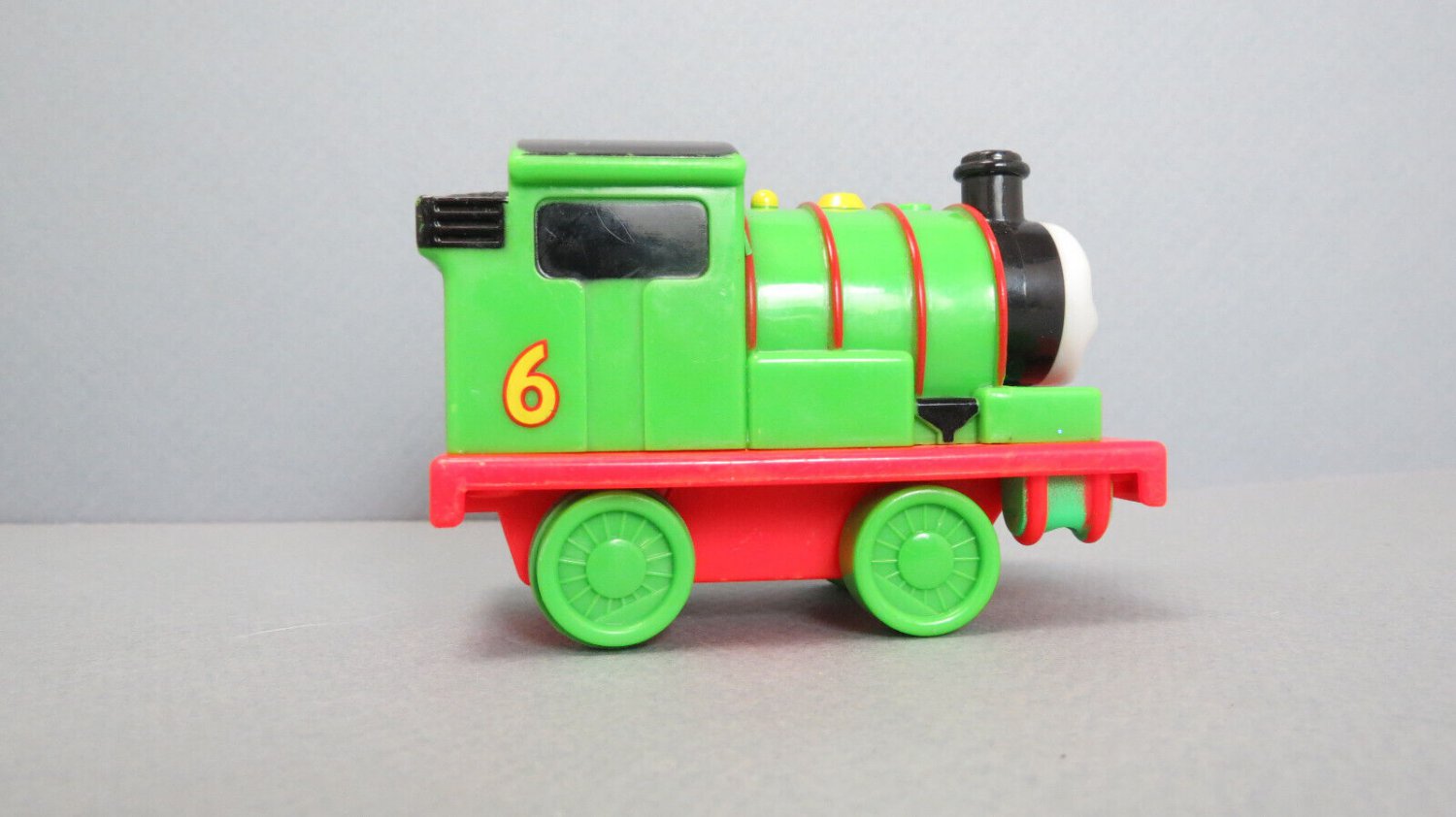 Thomas and Friends Percy Green Train Engine #6 Pullback and Go Friction ...