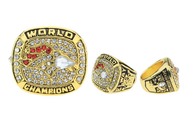 Denver Broncos Super Bowl Championship Ring Set In Display Box