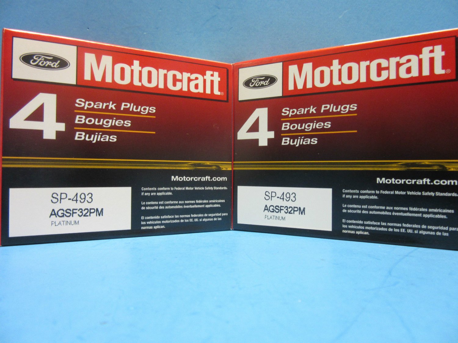 8X Genuine FORD Spark Plugs Motorcraft SP493 OEM# AGSF32PM AGSF32PMF4