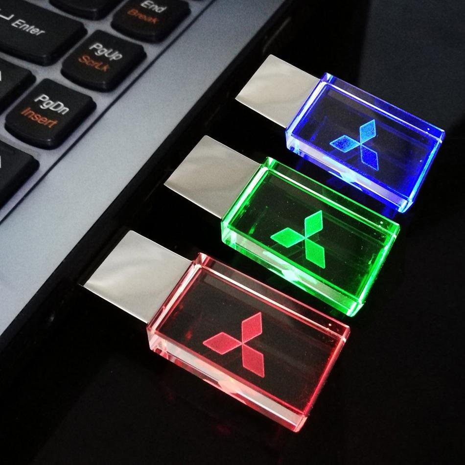 3 Colors For MITSUBISHI Car Logo USB Flash Drive - 8 GB