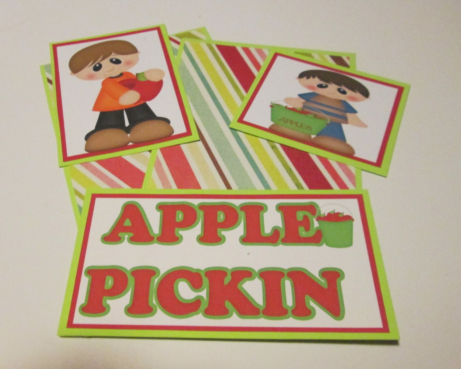 Apple Pickin Boy - 5 piece mat set