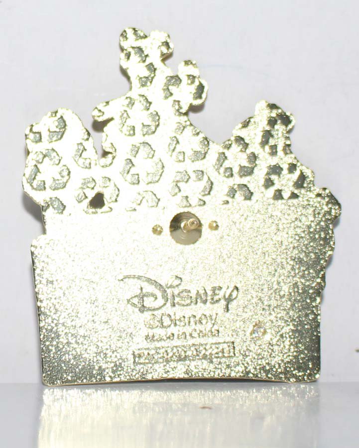 Her Universe Disney A Goofy Movie Welcome to Spoonerville Characters Pin