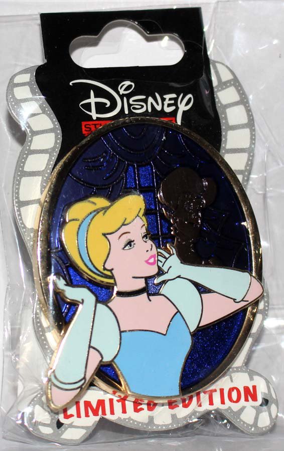 D23 Expo 2022 Disney Studio Store Hollywood DSSH Fairy Tales Cinderella ...