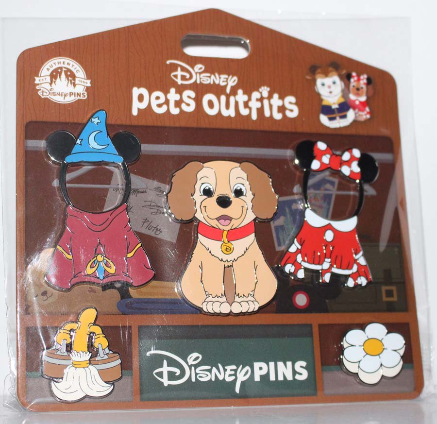 Disney Pets Outfits Pin Set Tan Dog Plus 2 Outfits and 2 Accessories Sealed