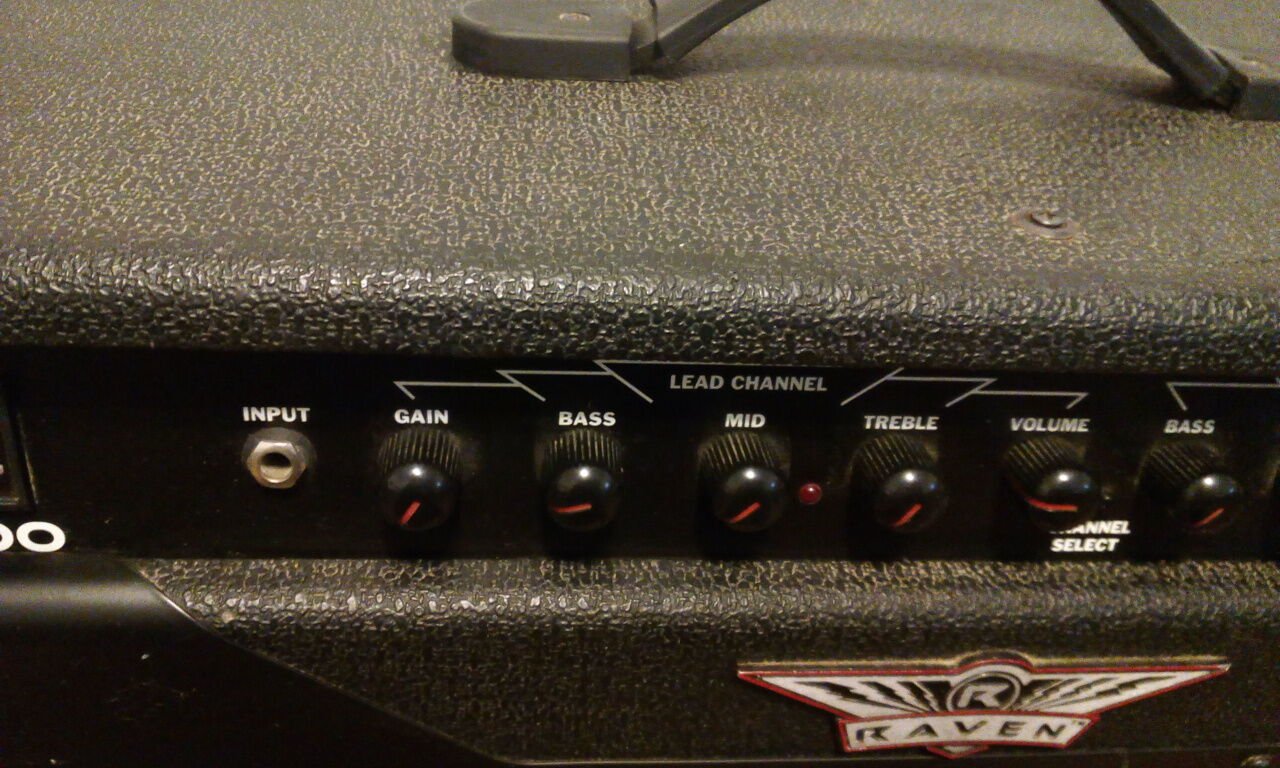 RAVEN RG100 WATT GUITAR AMPLIFIER.Pre-owned. Local pickup only.