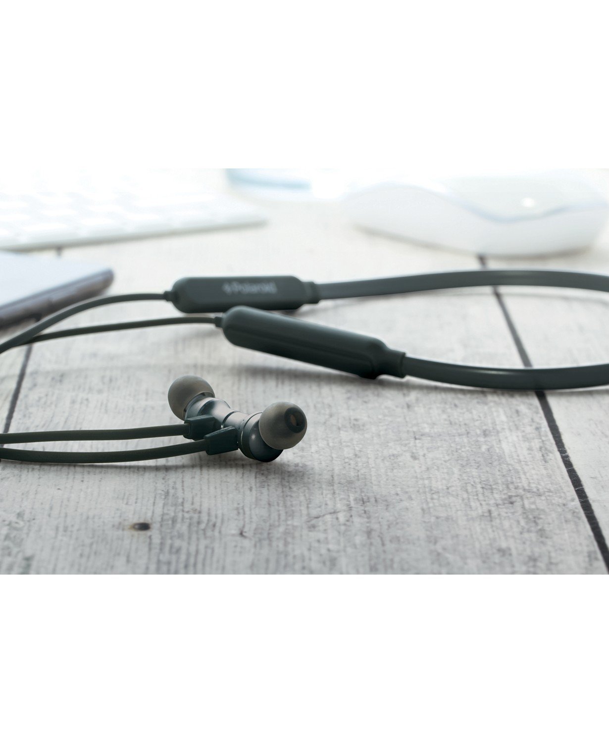 POLAROID PRO WIRELESS NECKBAND EARBUDS BLUETOOTH