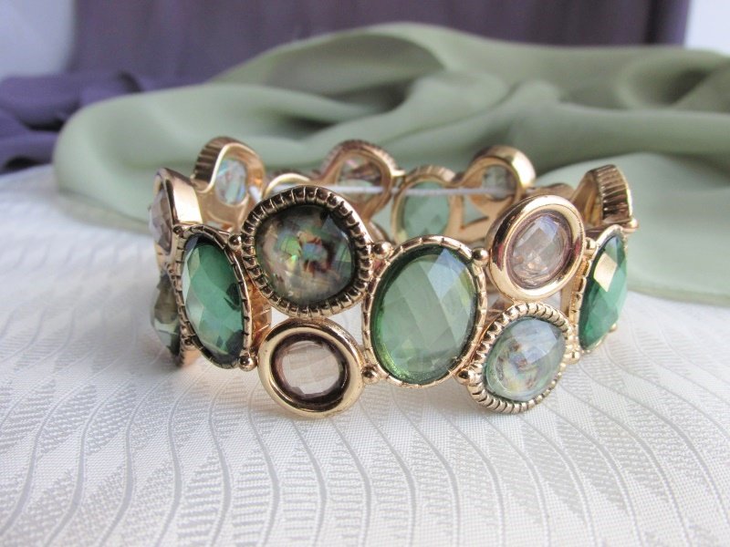 Greens & Champagne Checkerboard Stones Stretch Bracelet Gold Tone