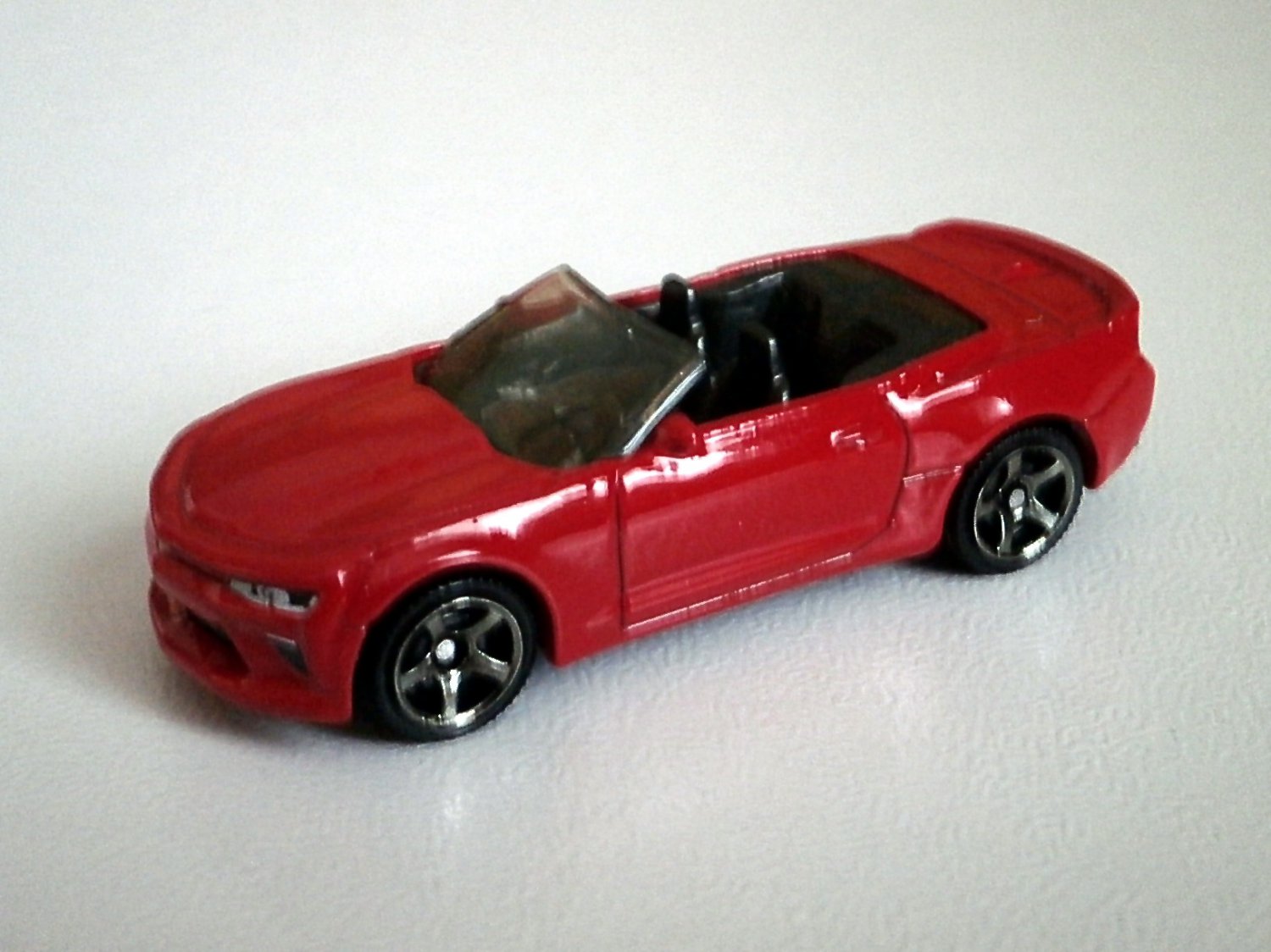 2017 Matchbox #2 2016 Chevy Camaro Convertible in Red Mint on Card DVK03