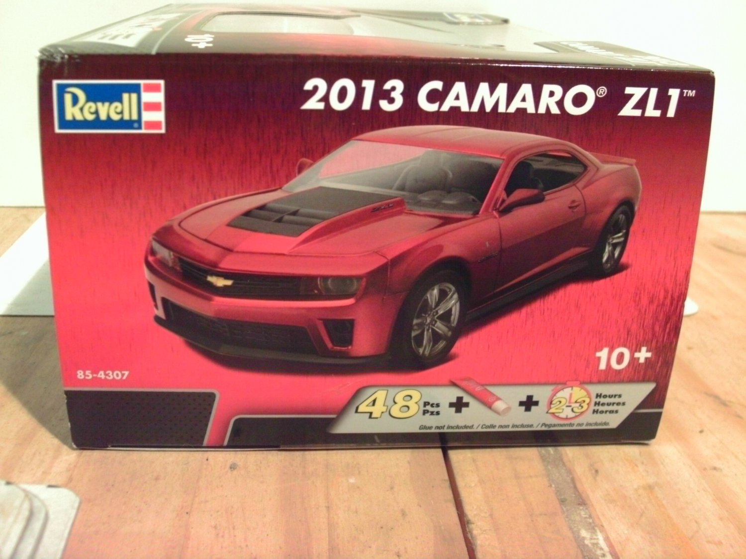 Revell 2013 Chevrolet Camaro ZL1 Model Kit Sealed in Box 83-4307